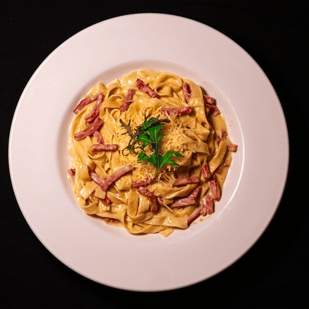 Fetuccini Alfredo – El Restaurante & Delivery de Coyhaique – Pide en ...